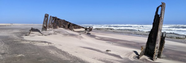 How to See Skeleton Coast Namibia, with Shipwreck Map – Roam The Reaches